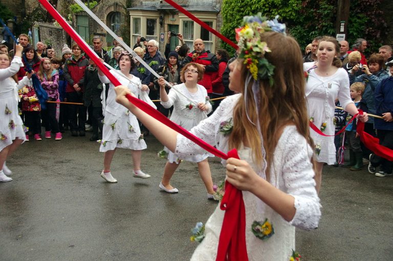 Castleton Garland – Mysterious Britain & Ireland